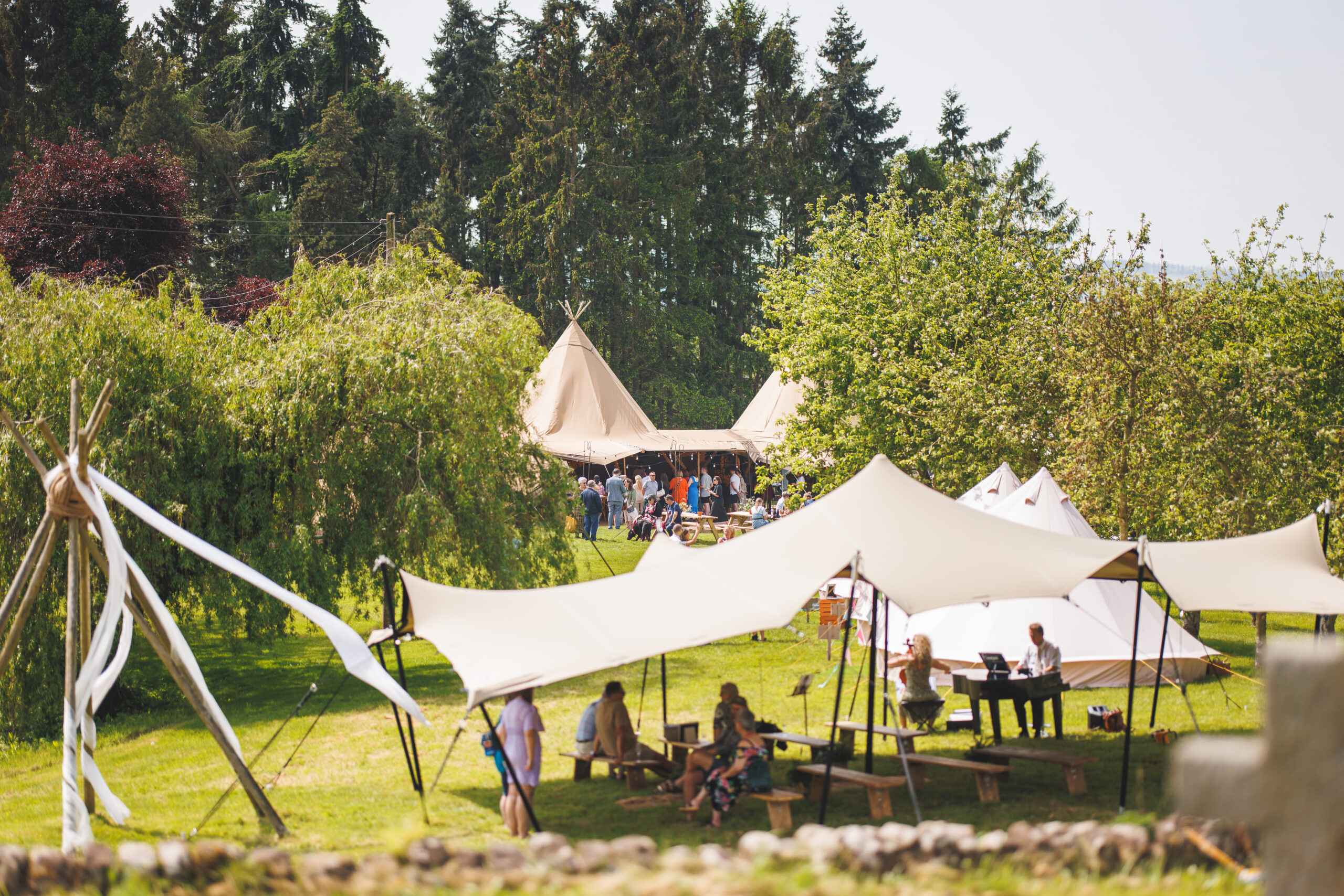 How To Plan An Outdoor Wedding | Outdoor Wedding Venues